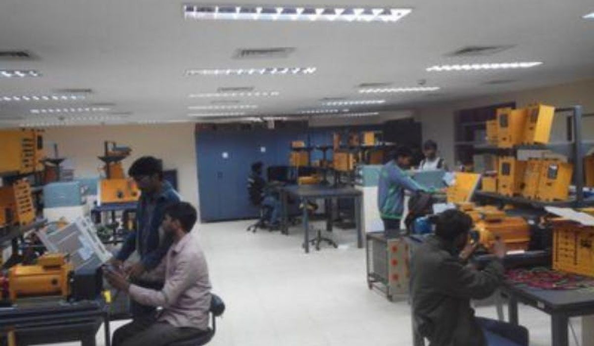 INDIAN INSTITUTE OF TECHNOLOGY - ELECTRICAL MACHINES AND POWER ...